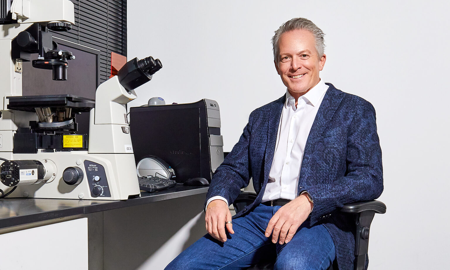 The science guy - Irvine Standard