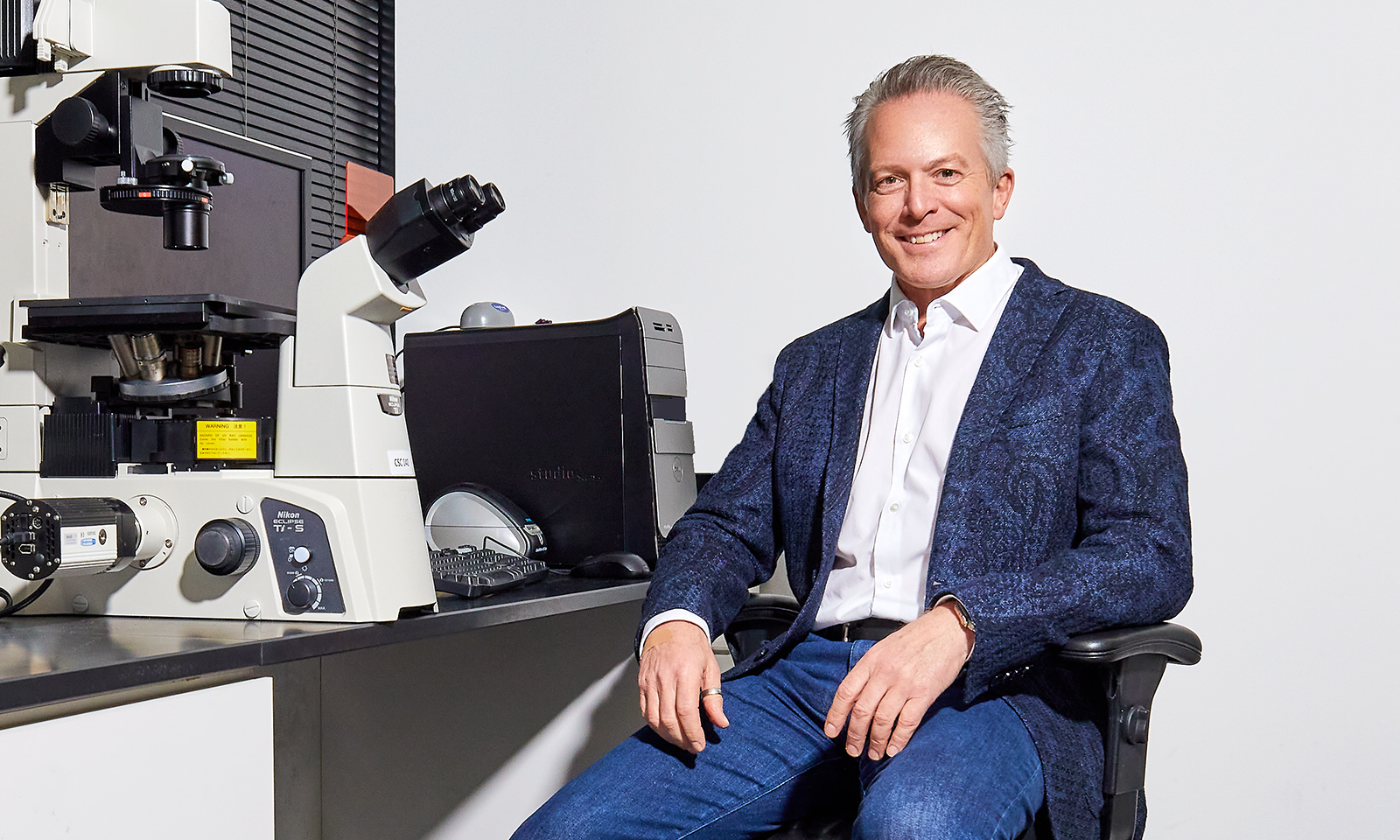 The science guy - Irvine Standard