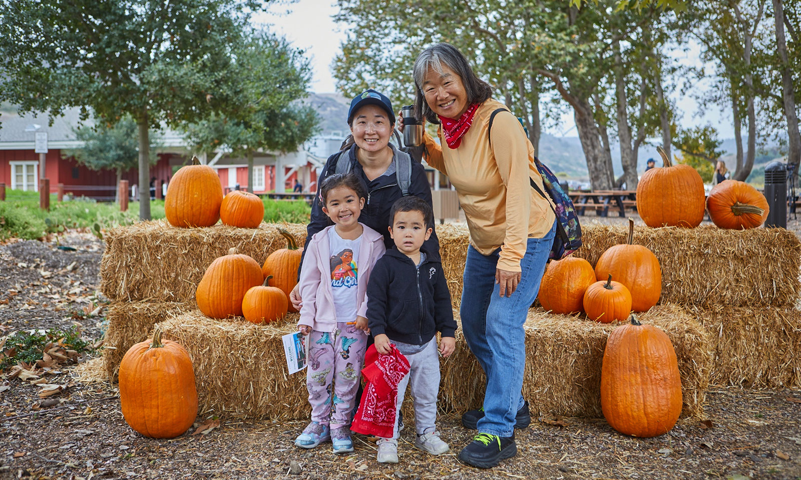 Residents celebrate fall and nature at Bommer Canyon - Irvine Standard